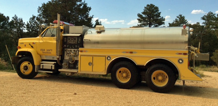 1989 GMC/S&S 2200 gallon tanker - Adirondack Fire Equipment website