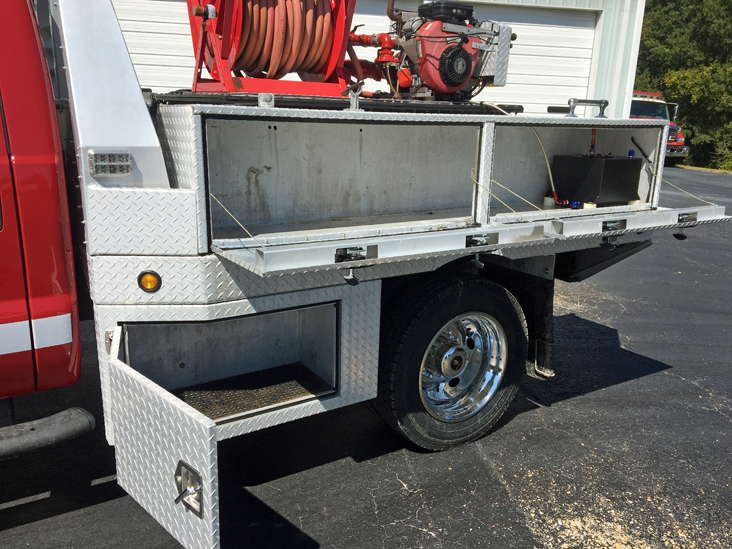 2007 mini pumper on Ford F-450 - Adirondack Fire Equipment website