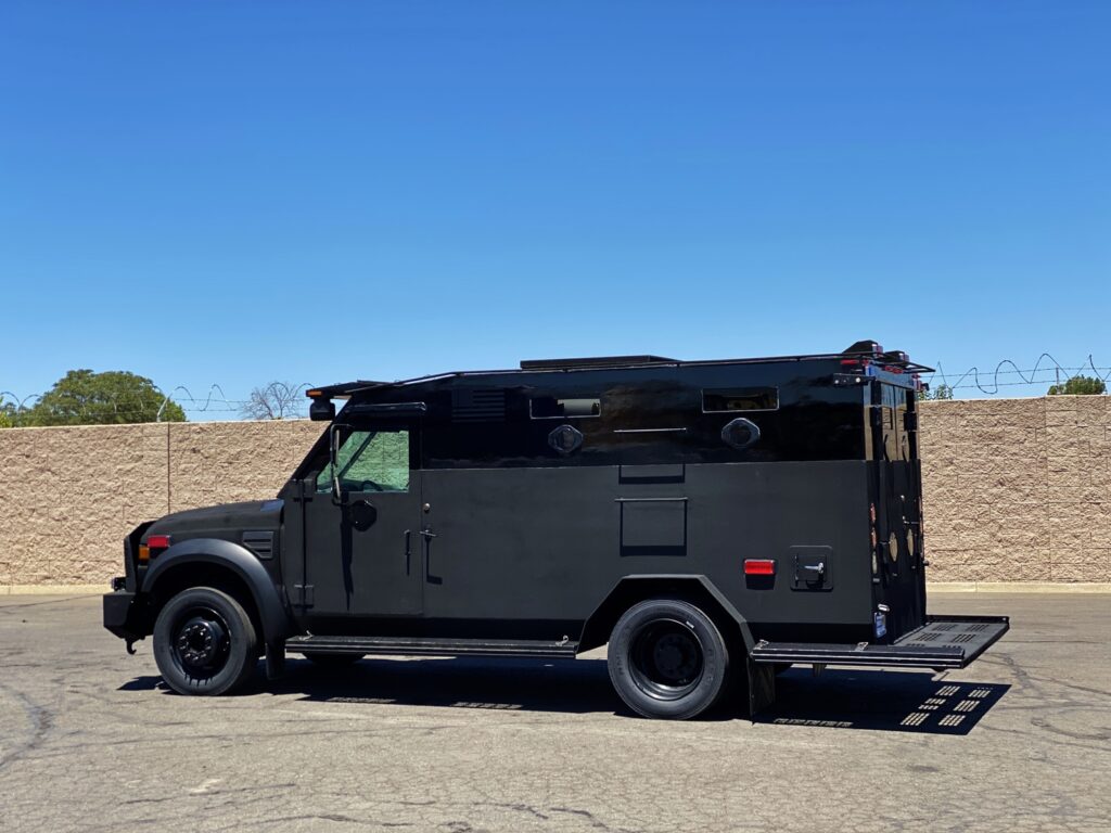 2009 Ford SWAT vehicle - Adirondack Fire Equipment website