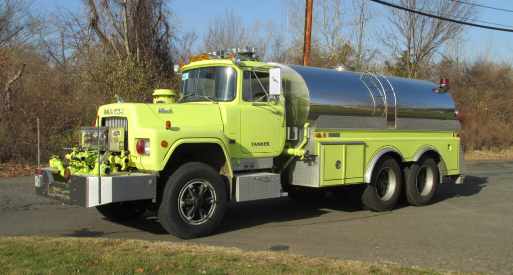 1987 Mack/ 4 Guys tankwer - Adirondack Fire Equipment website